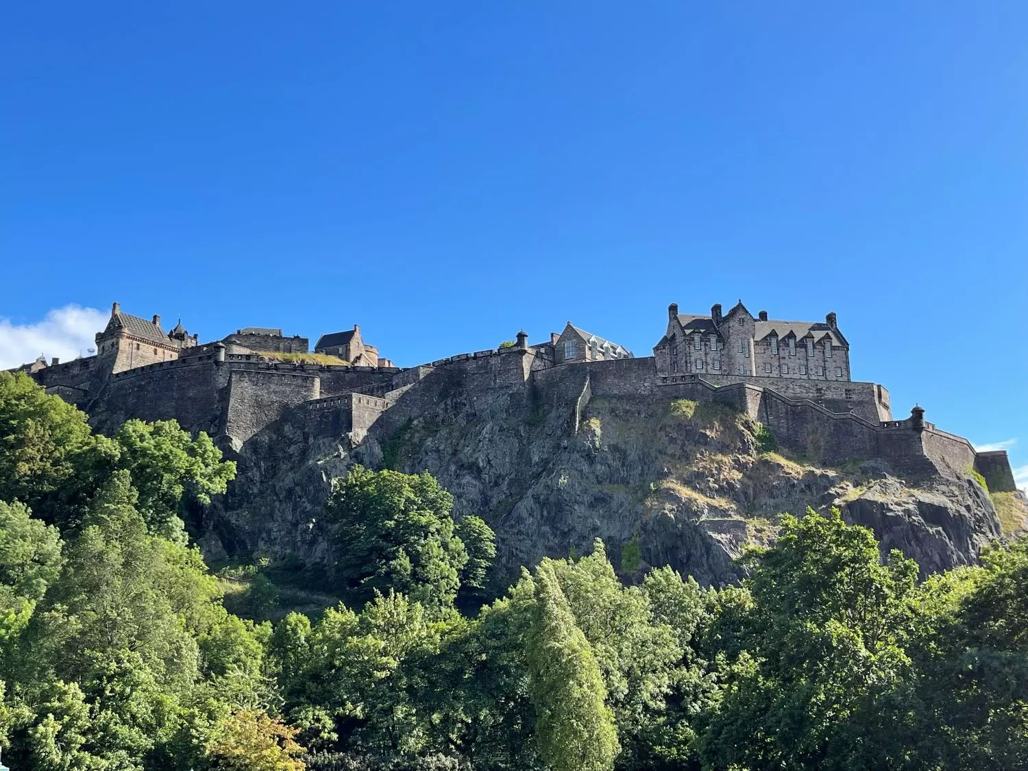 Edinburgh - Travel Cheat Sheet