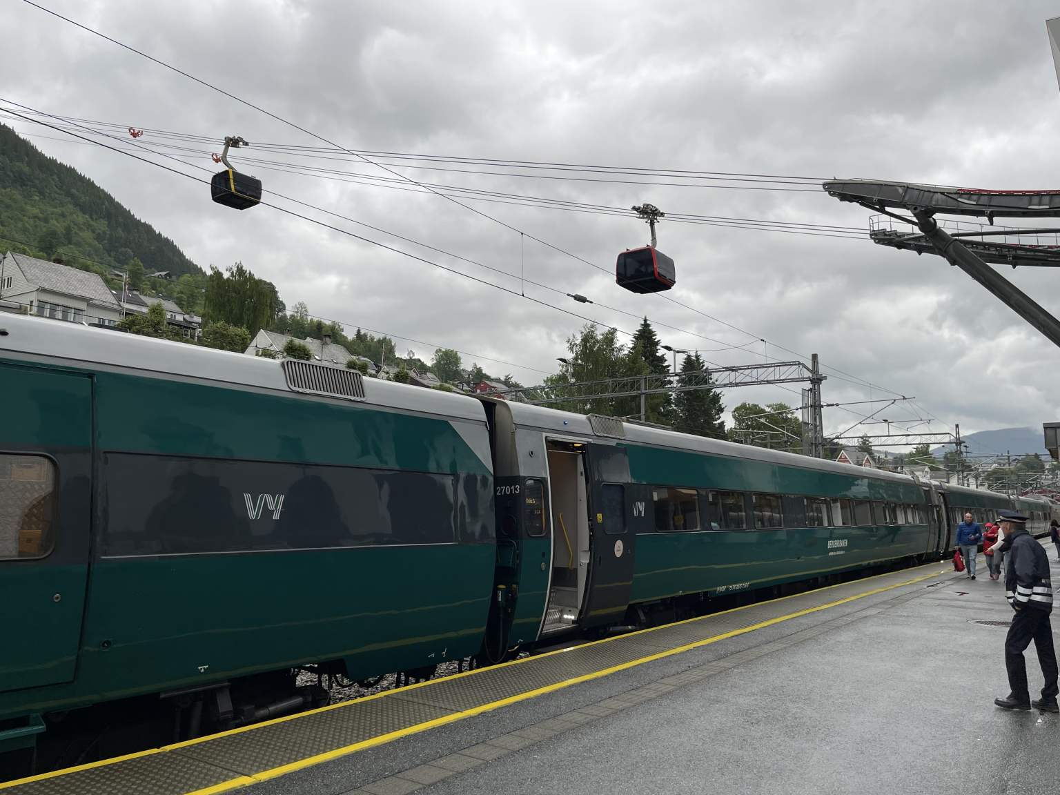 Norway In A Nutshell | Complete Review, Itinerary, & Route Map